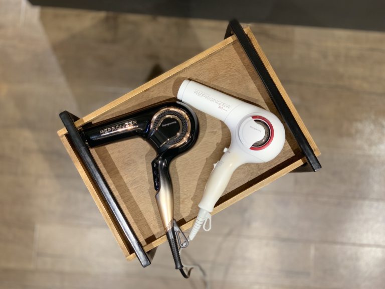 ドライヤーの最高峰「レプロナイザー【4DPlus】と【3DPlus】を比較してみた」 | Pelodias